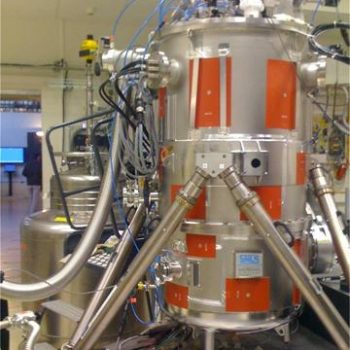 Hexapode banc de qualification optique pour James Webb