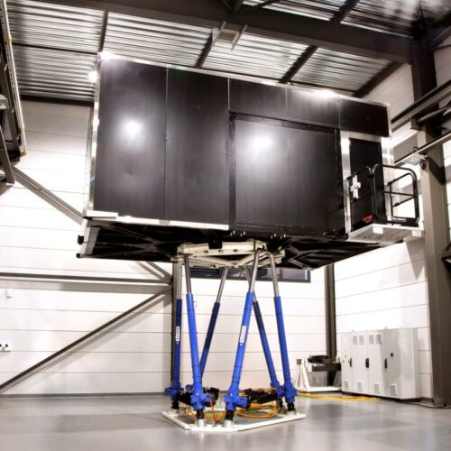 Hexapode simulateur de sous-marin grande amplitude